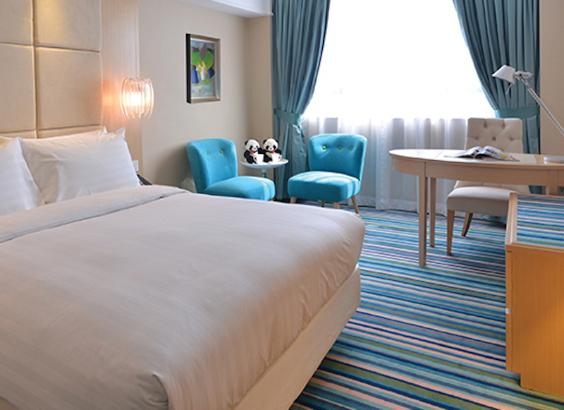 Best Family-Friendly Hotels In Hong Kong For Staycations | Little Steps