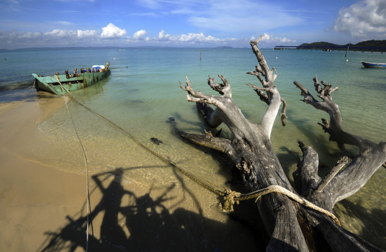 Visiting Pulau Sibu Island In Malaysia | Little Steps