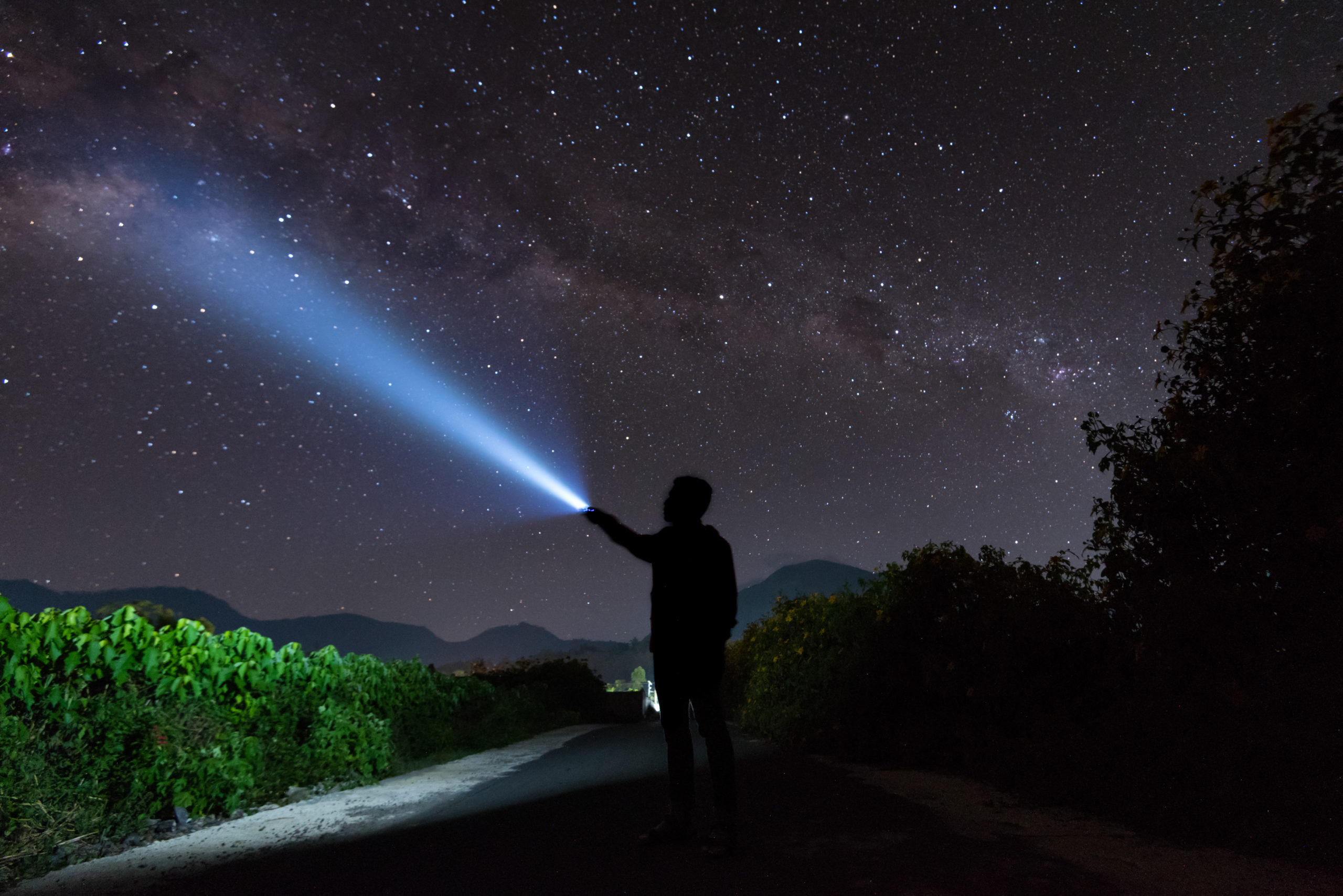 Top 10 Places For Stargazing In Hong Kong - Little Steps