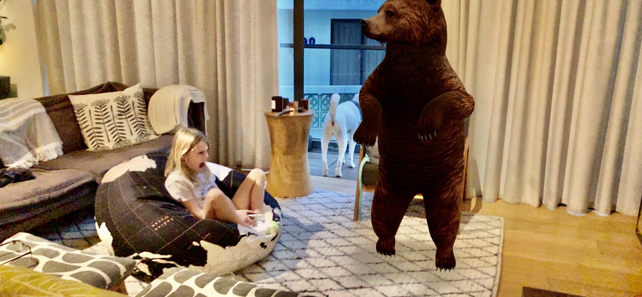 Watch 3D Animals Live In Your Home! - Little Steps