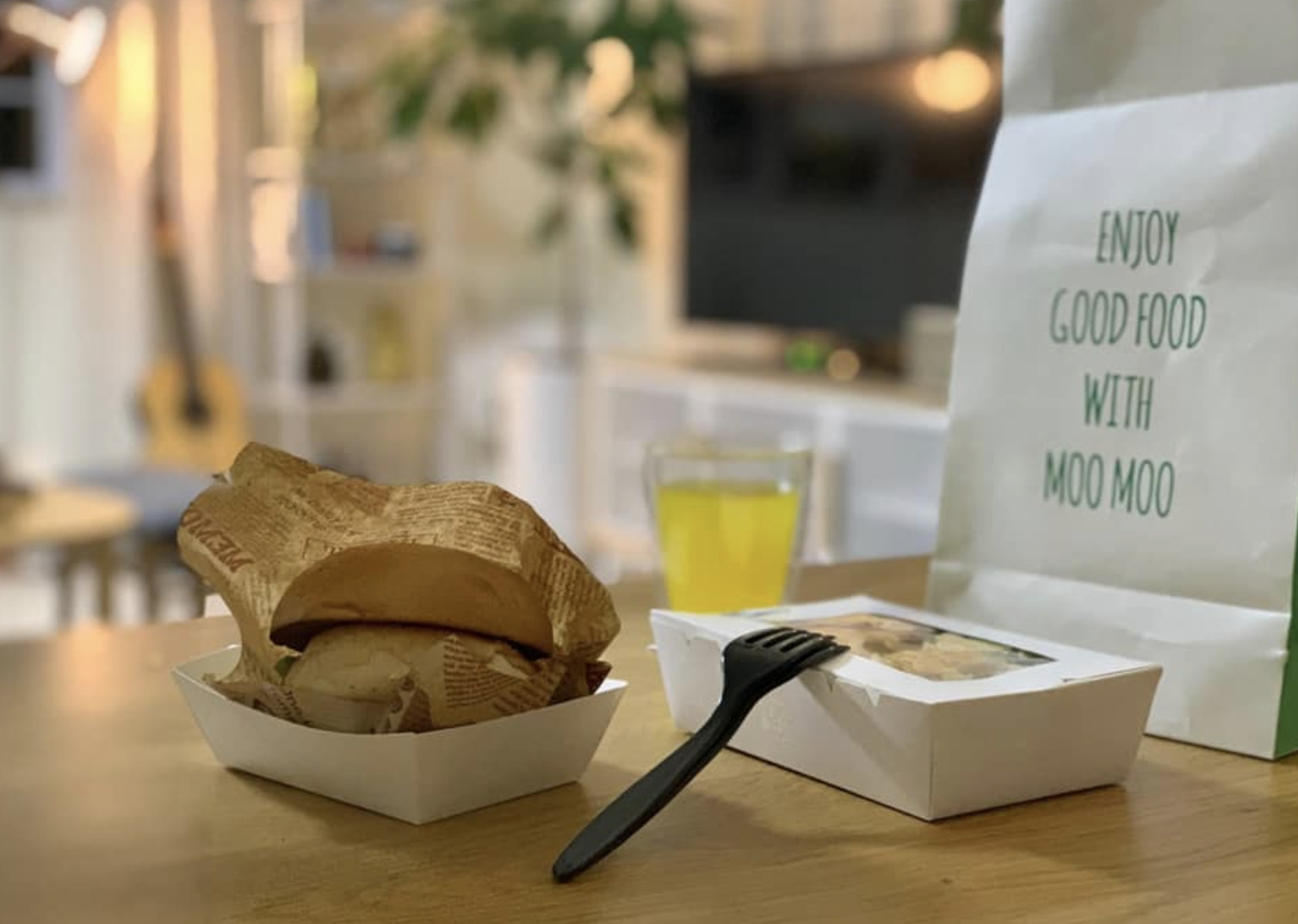MOO MOO Hand-Crafted Burgers In Hong Kong - Little Steps